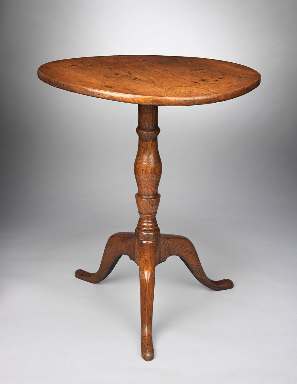 Single Plank Elm Tripod Table Wine Table - Robert Young Antiques
