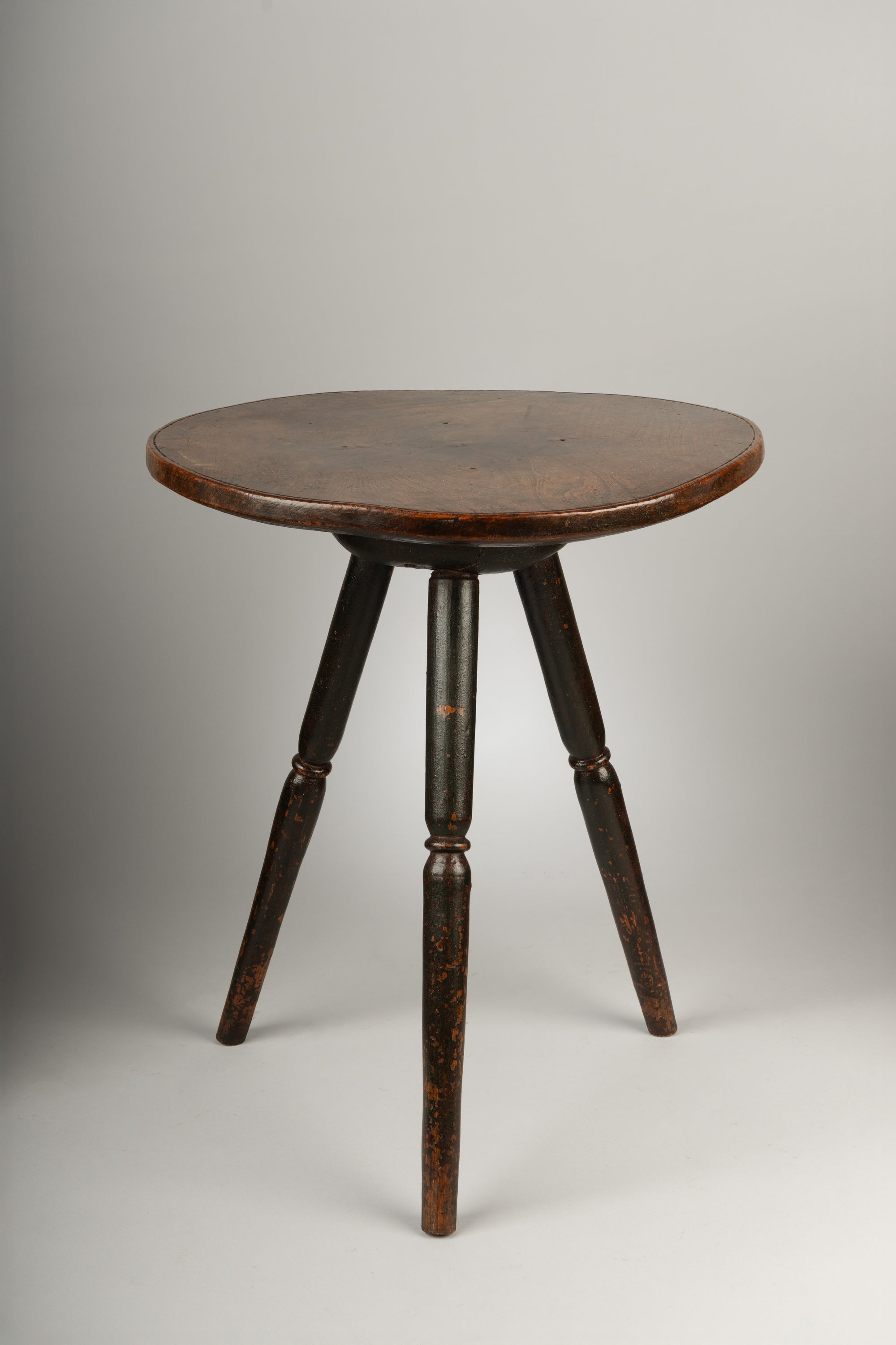 Primitive Single Plank Top Cricket Table – Robert Young Antiques