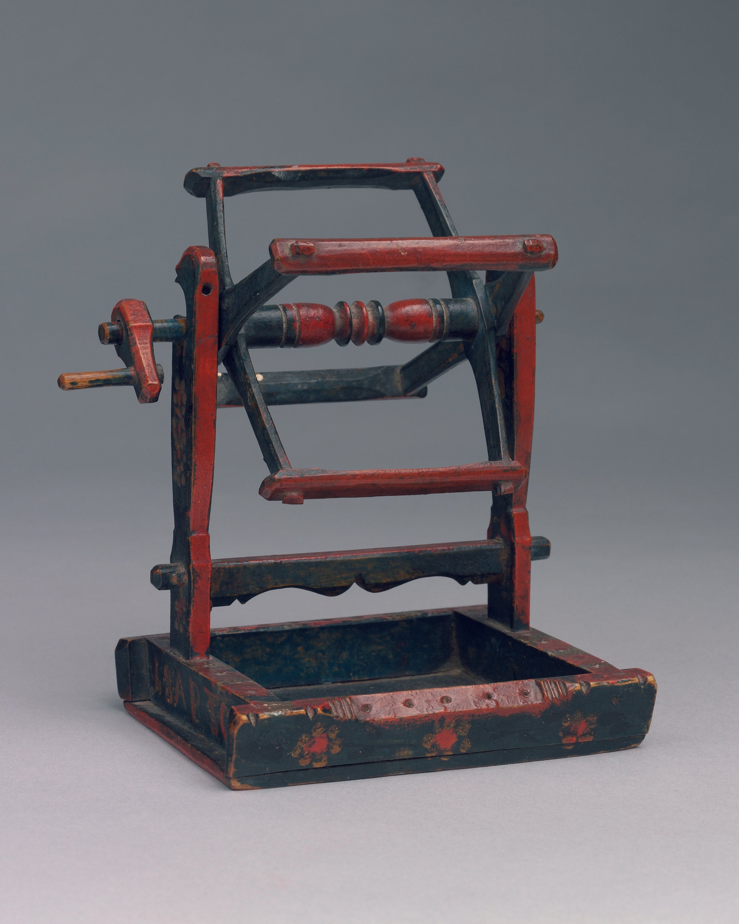 Miniature Love Token Wool Winder – Robert Young Antiques