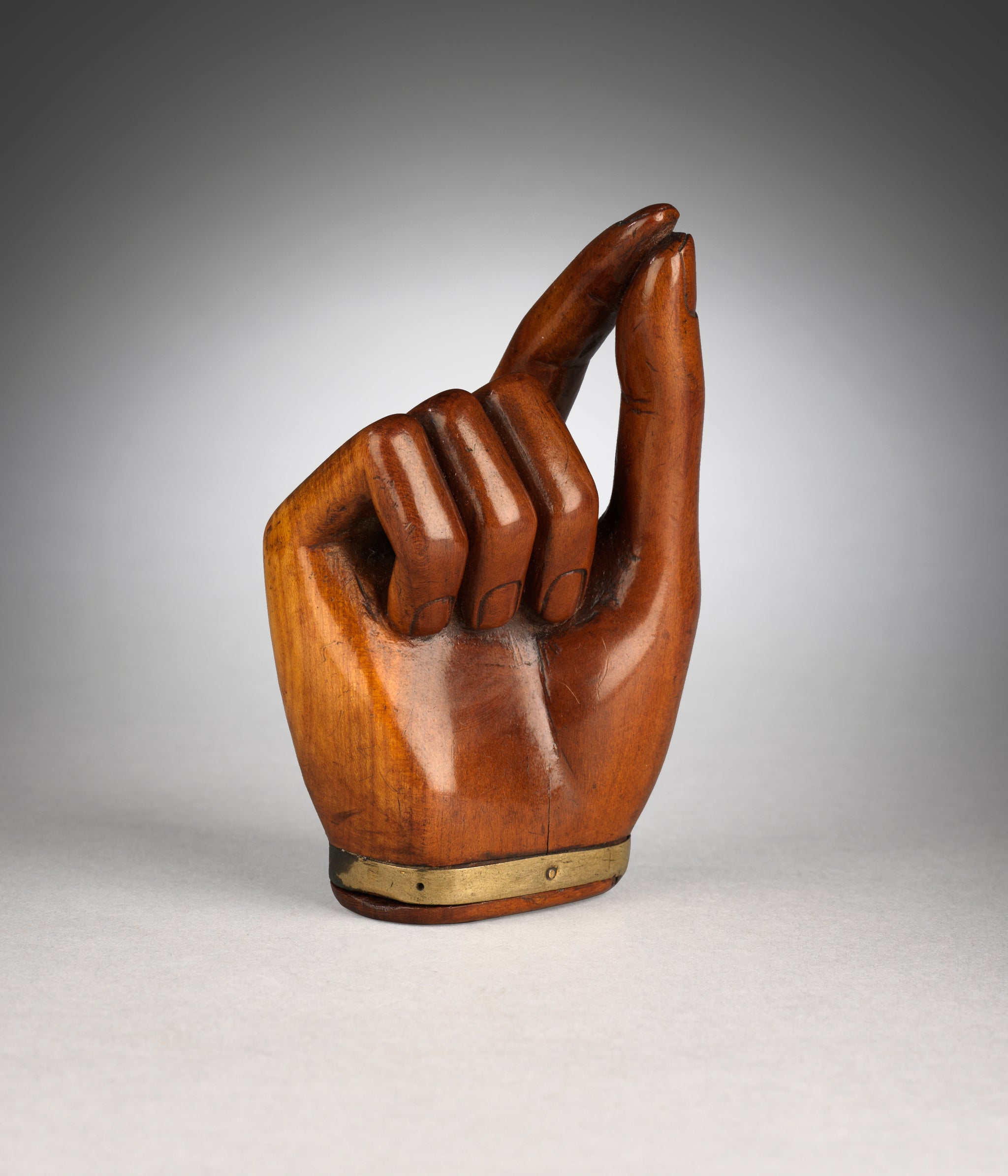 Delightful "Pinch of Snuff" Pocket Snuffbox - Robert Young Antiques